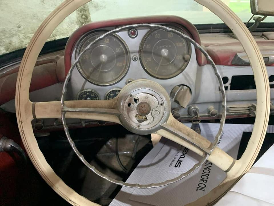 Mercedes 190sl Bucket Seats – Retro Garage 541
