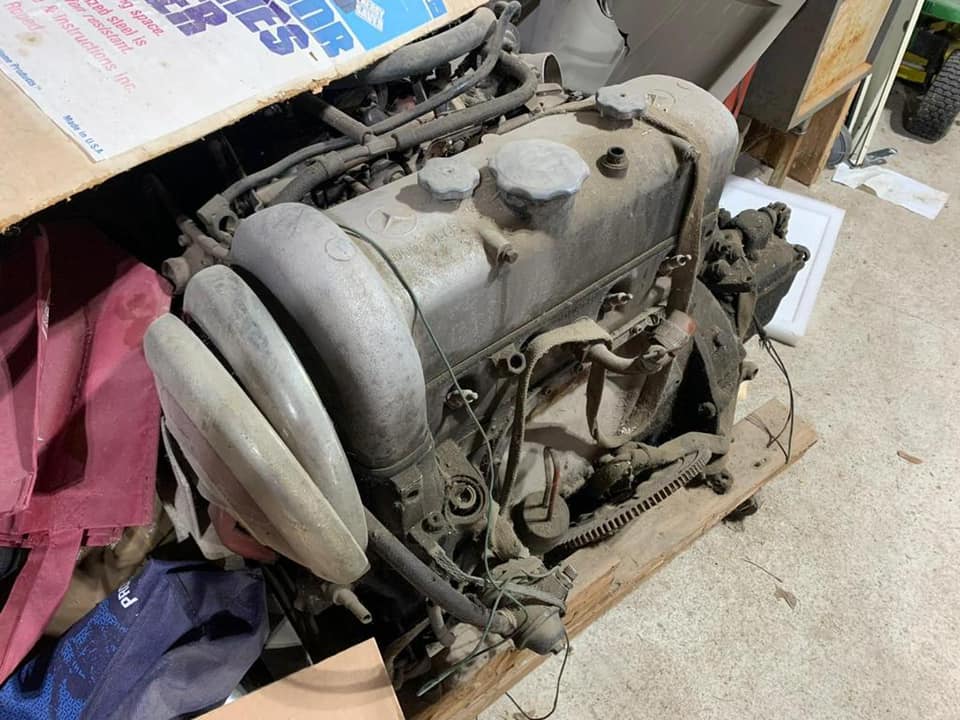 Mercedes 190sl Bucket Seats – Retro Garage 541