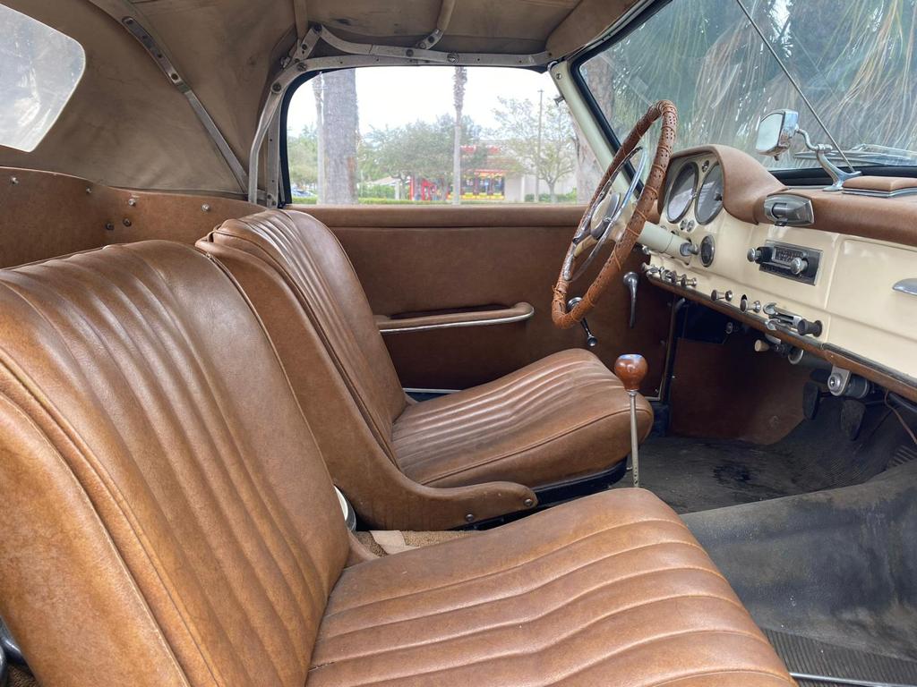 Mercedes 190SL Number: 239 Bucket seats 1955 – Retro Garage 541